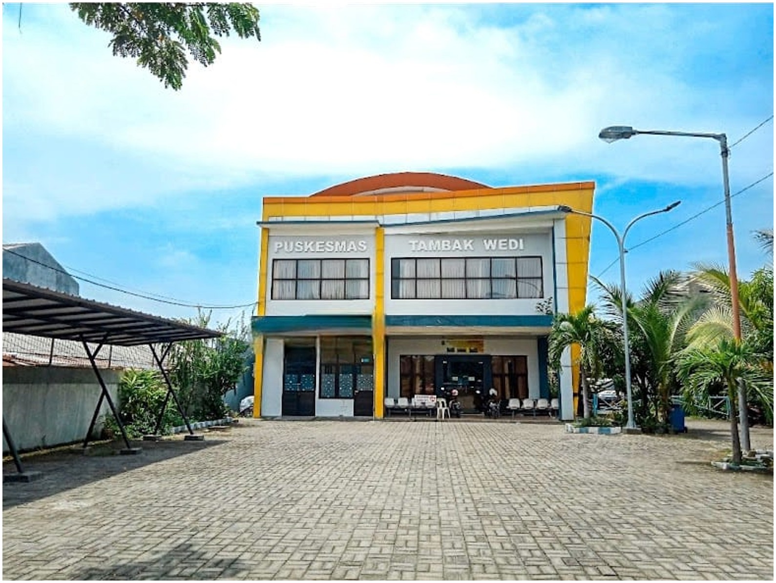 Website Resmi Puskesmas Tambak Wedi
